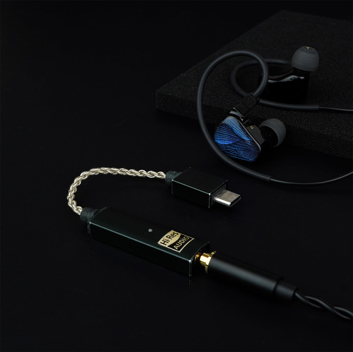 Truthear x Crinacle ZERO: BLUE2 + iFi Audio GO Link