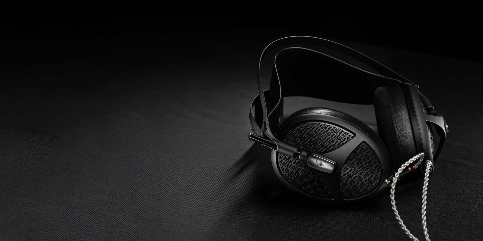 Best Flagship Headphones for Audiophiles