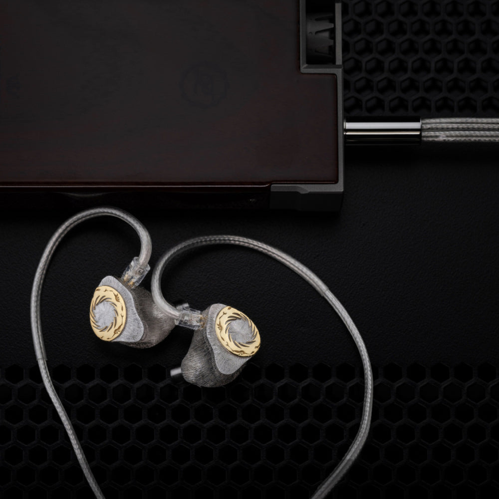 Moondrop Solis 2 2DD+2BA+4EST In-Ear Monitor
