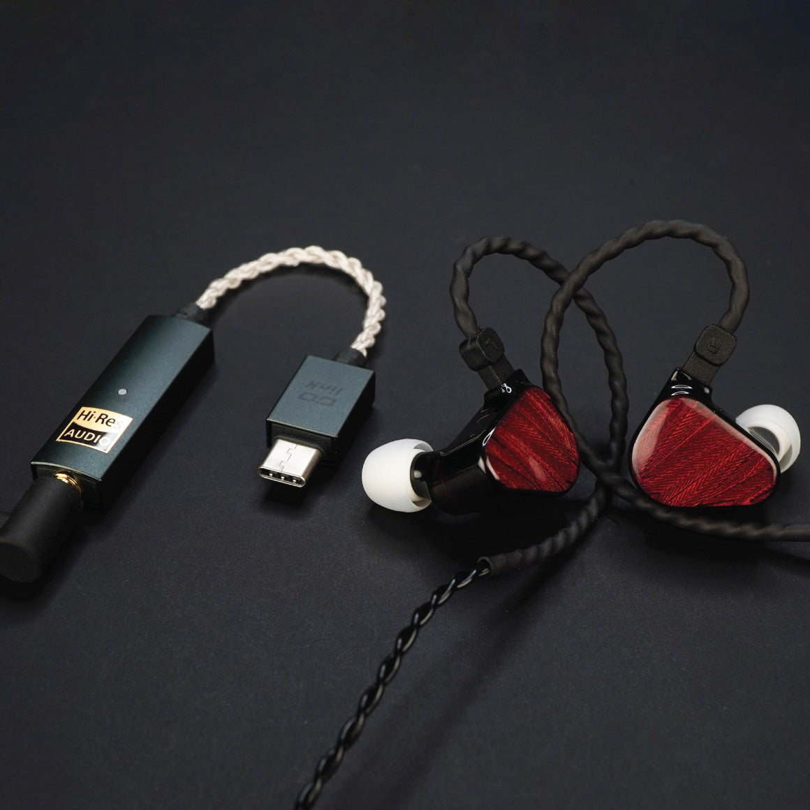 Truthear x Crinacle ZERO:RED + iFi Audio GO Link Portable Setup