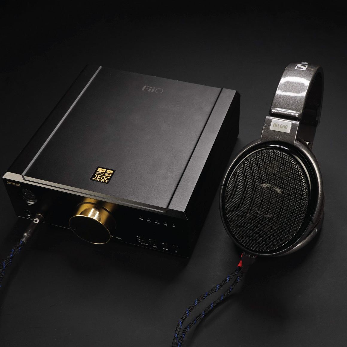 Desktop Setups for Sennheiser HD 650