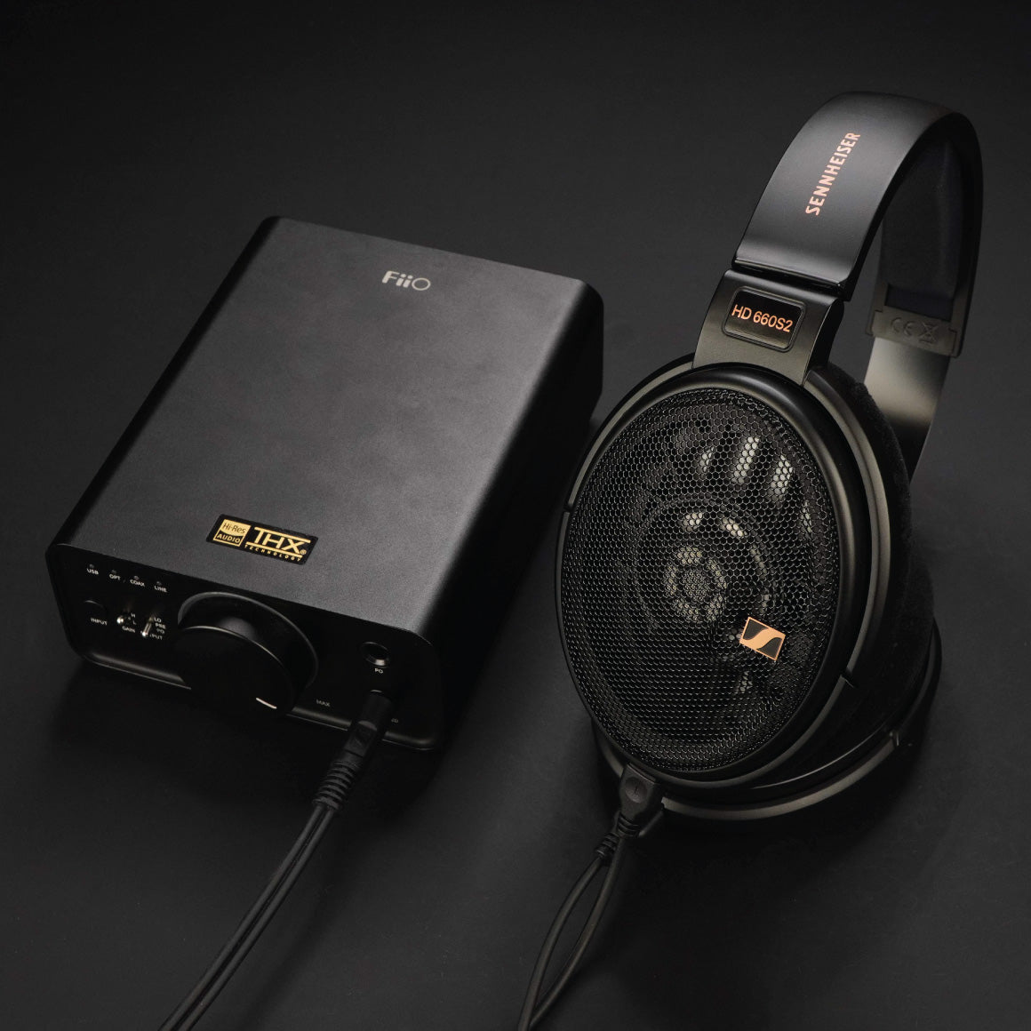 Desktop Setups for Sennheiser HD 660S2